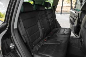 Melns Volkswagen Touareg 2014 Viļņa, ar dzinēja tilpumu 0.00 L un nobraukumu 305 tūkst. km par 12900 €, foto 19 vietnē AUTOMOTO.COM.LV