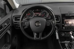 Melns Volkswagen Touareg 2014 Viļņa, ar dzinēja tilpumu 0.00 L un nobraukumu 305 tūkst. km par 12900 €, foto 23 vietnē AUTOMOTO.COM.LV