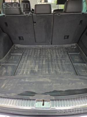 Melns Volkswagen Touareg 2014 Limbaži, ar dzinēja tilpumu 3.00 L un nobraukumu 235 tūkst. km par 13200 €, foto 14 vietnē AUTOMOTO.COM.LV