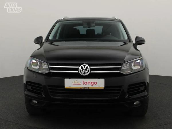 Melns Volkswagen Touareg 2014 Viļņa, ar dzinēja tilpumu 3.00 L un nobraukumu 200 tūkst. km par 14299 €, foto 3 vietnē AUTOMOTO.COM.LV