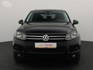 Melns Volkswagen Touareg 2014 Viļņa, ar dzinēja tilpumu 3.00 L un nobraukumu 200 tūkst. km par 14299 €, foto 4 vietnē AUTOMOTO.COM.LV