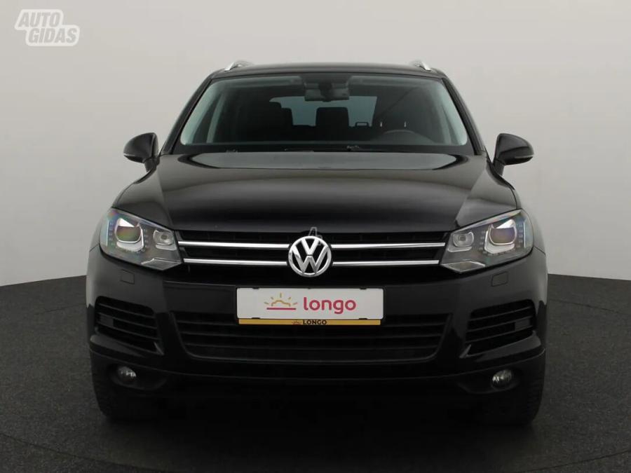 Melns Volkswagen Touareg 2014 Viļņa, ar dzinēja tilpumu 3.00 L un nobraukumu 200 tūkst. km par 14299 €, foto 4 vietnē AUTOMOTO.COM.LV