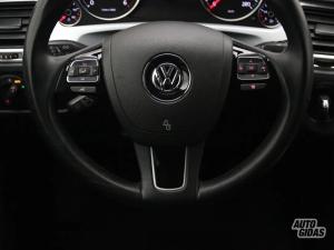 Melns Volkswagen Touareg 2014 Viļņa, ar dzinēja tilpumu 3.00 L un nobraukumu 200 tūkst. km par 14299 €, foto 19 vietnē AUTOMOTO.COM.LV