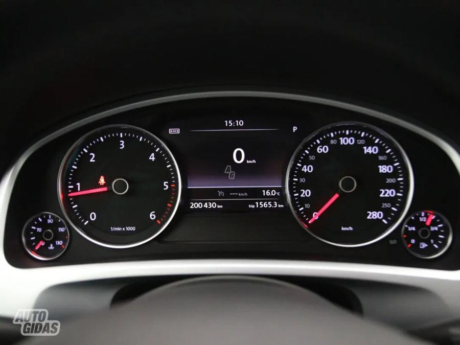 Melns Volkswagen Touareg 2014 Viļņa, ar dzinēja tilpumu 3.00 L un nobraukumu 200 tūkst. km par 14299 €, foto 20 vietnē AUTOMOTO.COM.LV