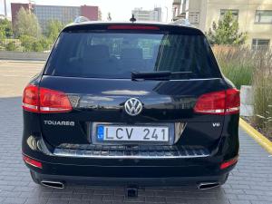 Melns Volkswagen Touareg 2014 Viļņa, ar dzinēja tilpumu 3.60 L un nobraukumu 300 tūkst. km par 7500 €, foto 7 vietnē AUTOMOTO.COM.LV