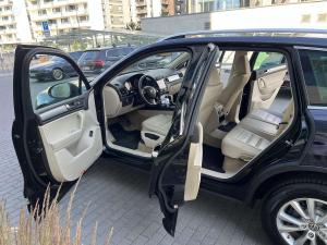 Melns Volkswagen Touareg 2014 Viļņa, ar dzinēja tilpumu 3.60 L un nobraukumu 300 tūkst. km par 7500 €, foto 23 vietnē AUTOMOTO.COM.LV