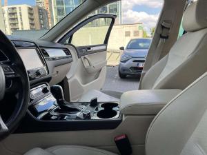 Melns Volkswagen Touareg 2014 Viļņa, ar dzinēja tilpumu 3.60 L un nobraukumu 300 tūkst. km par 7500 €, foto 32 vietnē AUTOMOTO.COM.LV