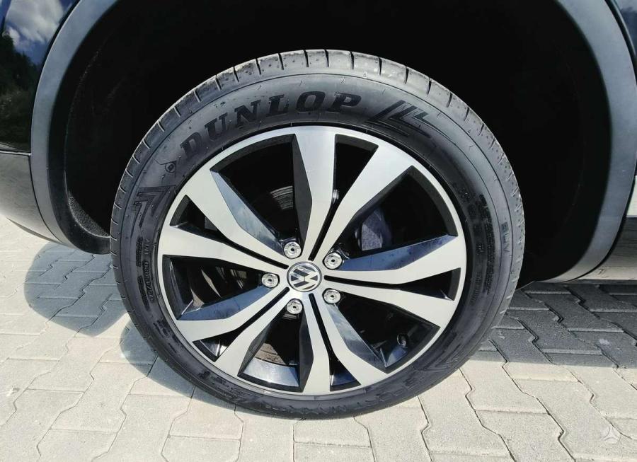 Melns Volkswagen Touareg 2014 Viļņa, ar dzinēja tilpumu 2.97 L un nobraukumu 203 tūkst. km par 14499 €, foto 15 vietnē AUTOMOTO.COM.LV