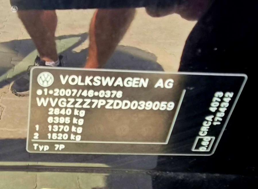 Melns Volkswagen Touareg 2014 Viļņa, ar dzinēja tilpumu 2.97 L un nobraukumu 203 tūkst. km par 14499 €, foto 27 vietnē AUTOMOTO.COM.LV
