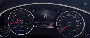 Black Volkswagen Touareg 2014 in Vilnius, with an engine capacity of 2.97 L and mileage of 203 thousand km for 14950 €, photo 27 on AUTOMOTO.COM.LV
