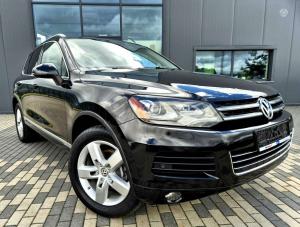 Melns Volkswagen Touareg 2014 Šauļi, ar dzinēja tilpumu 3.60 L un nobraukumu 235 tūkst. km par 8750 €, foto 3 vietnē AUTOMOTO.COM.LV