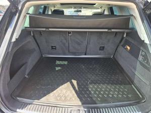 Black Volkswagen Touareg 2014 in Vilnius, with an engine capacity of 2.97 L and mileage of 253 thousand km for 11800 €, photo 13 on AUTOMOTO.COM.LV