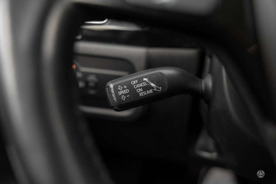 Melns Volkswagen Touareg 2014 Viļņa, ar dzinēja tilpumu 2.97 L un nobraukumu 305 tūkst. km par 9750 €, foto 25 vietnē AUTOMOTO.COM.LV