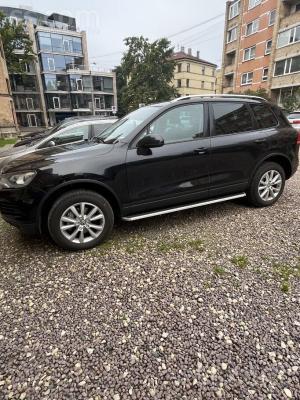 Black Volkswagen Touareg 2014 in Riga, with an engine capacity of 3.00 L and mileage of 269 thousand km for 11900 €, photo  on AUTOMOTO.COM.LV