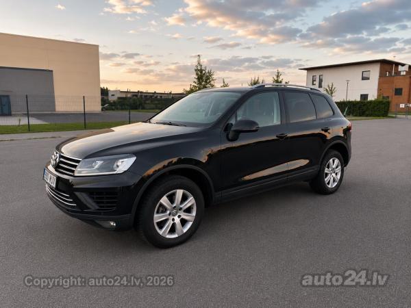 Melns Volkswagen Touareg 2015 Tallina, ar dzinēja tilpumu 3.00 L un nobraukumu 295 tūkst. km par 13500 €, foto 2 vietnē AUTOMOTO.COM.LV