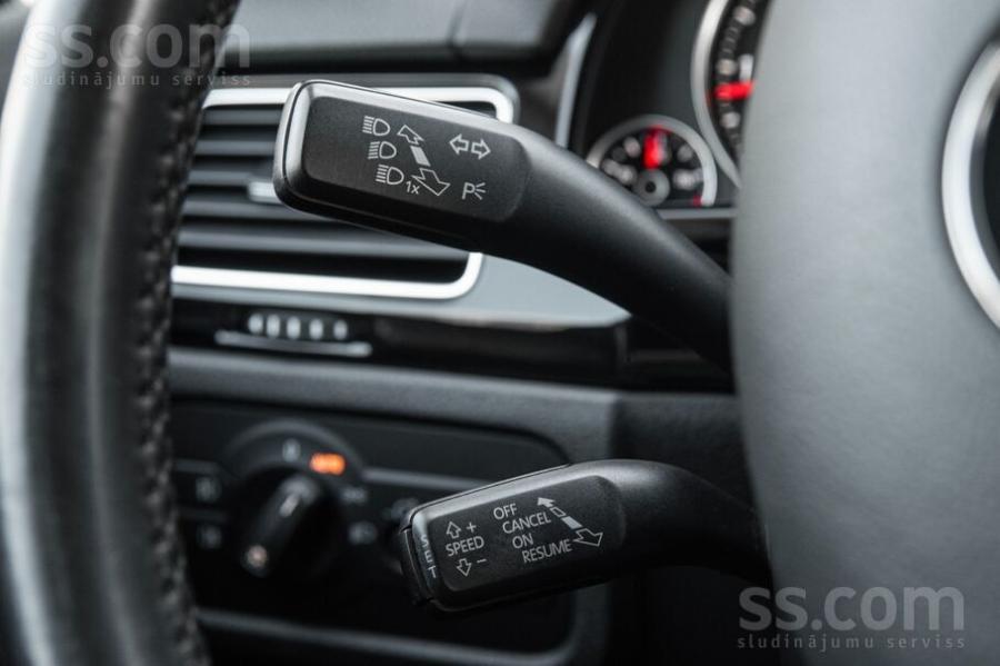 Black Volkswagen Touareg 2015 in Riga, with an engine capacity of 3.00 L and mileage of 0 thousand km for 13990 €, photo 17 on AUTOMOTO.COM.LV