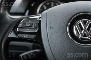 Black Volkswagen Touareg 2015 in Riga, with an engine capacity of 3.00 L and mileage of 0 thousand km for 13990 €, photo 18 on AUTOMOTO.COM.LV
