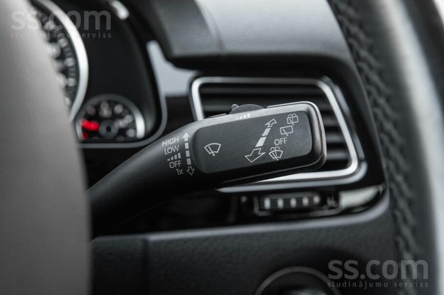 Black Volkswagen Touareg 2015 in Riga, with an engine capacity of 3.00 L and mileage of 0 thousand km for 13990 €, photo 22 on AUTOMOTO.COM.LV