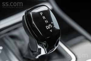 Black Volkswagen Touareg 2015 in Riga, with an engine capacity of 3.00 L and mileage of 0 thousand km for 13990 €, photo 24 on AUTOMOTO.COM.LV