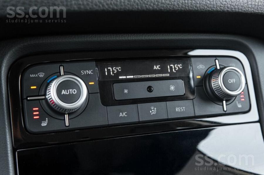 Black Volkswagen Touareg 2015 in Riga, with an engine capacity of 3.00 L and mileage of 0 thousand km for 13990 €, photo 25 on AUTOMOTO.COM.LV