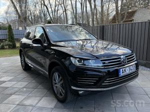 Melns Volkswagen Touareg 2015 Jūrmala, ar dzinēja tilpumu 3.00 L un nobraukumu 249 tūkst. km par 15996 €, foto 3 vietnē AUTOMOTO.COM.LV