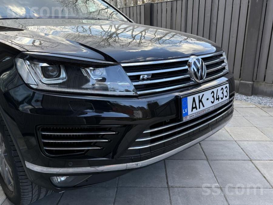 Melns Volkswagen Touareg 2015 Jūrmala, ar dzinēja tilpumu 3.00 L un nobraukumu 249 tūkst. km par 15996 €, foto 6 vietnē AUTOMOTO.COM.LV