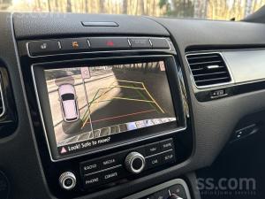 Melns Volkswagen Touareg 2015 Jūrmala, ar dzinēja tilpumu 3.00 L un nobraukumu 249 tūkst. km par 15996 €, foto 18 vietnē AUTOMOTO.COM.LV