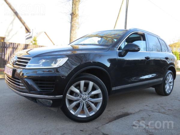 Melns Volkswagen Touareg 2015 Rīga, ar dzinēja tilpumu 3.00 L un nobraukumu 190 tūkst. km par 15750 €, foto 2 vietnē AUTOMOTO.COM.LV
