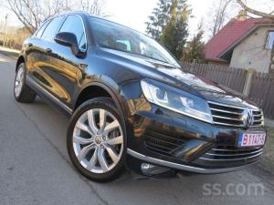 Melns Volkswagen Touareg 2015 Rīga, ar dzinēja tilpumu 3.00 L un nobraukumu 190 tūkst. km par 15750 €, foto 8 vietnē AUTOMOTO.COM.LV