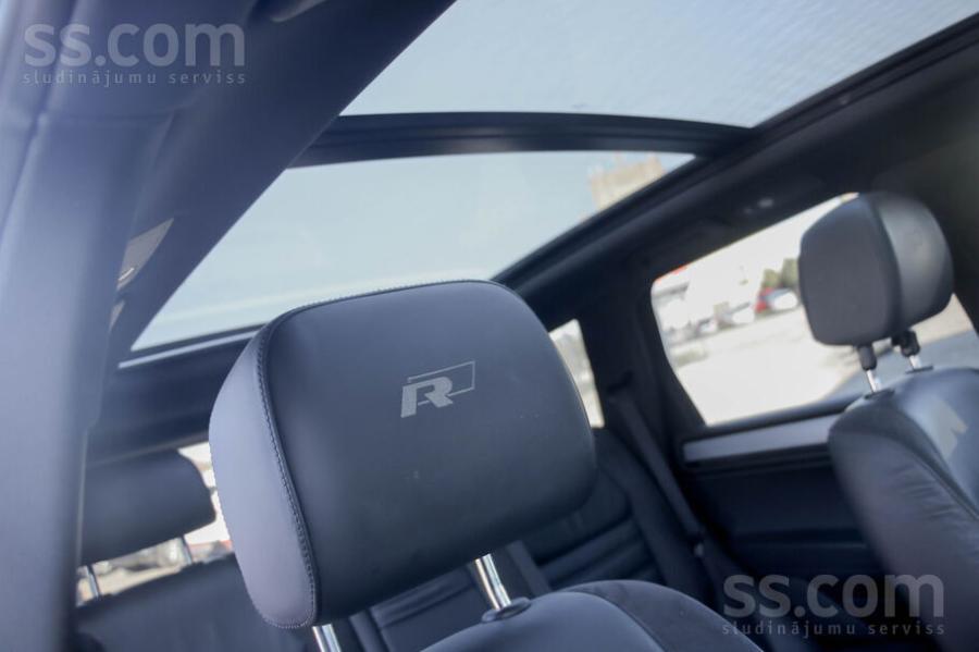 Melns Volkswagen Touareg 2015 Tukums, ar dzinēja tilpumu 3.00 L un nobraukumu 249 tūkst. km par 15996 €, foto 12 vietnē AUTOMOTO.COM.LV