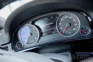 Melns Volkswagen Touareg 2015 Tukums, ar dzinēja tilpumu 3.00 L un nobraukumu 249 tūkst. km par 15996 €, foto 24 vietnē AUTOMOTO.COM.LV