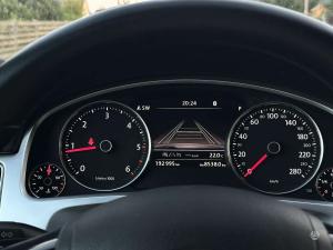 Melns Volkswagen Touareg 2015 Viļņa, ar dzinēja tilpumu 2.97 L un nobraukumu 190 tūkst. km par 18250 €, foto 40 vietnē AUTOMOTO.COM.LV