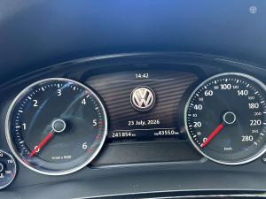Melns Volkswagen Touareg 2015 Kauņa, ar dzinēja tilpumu 2.97 L un nobraukumu 242 tūkst. km par 17000 €, foto 17 vietnē AUTOMOTO.COM.LV