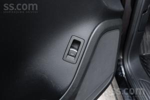 Melns Volkswagen Touareg 2015 Rīga, ar dzinēja tilpumu 3.00 L un nobraukumu 194 tūkst. km par 15650 €, foto 12 vietnē AUTOMOTO.COM.LV
