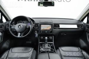 Melns Volkswagen Touareg 2015 Rīga, ar dzinēja tilpumu 3.00 L un nobraukumu 194 tūkst. km par 15650 €, foto 27 vietnē AUTOMOTO.COM.LV