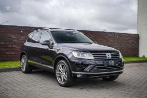 Melns Volkswagen Touareg 2015 Marijampole, ar dzinēja tilpumu 2.97 L un nobraukumu 265 tūkst. km par 15250 €, foto  vietnē AUTOMOTO.COM.LV