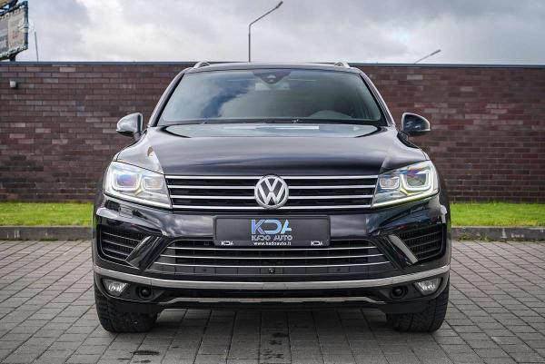 Volkswagen Touareg 2015 Marijampole vietnē Melns Volkswagen Touareg 2015 Marijampole, ar dzinēja tilpumu 2.97 L un nobraukumu 265 tūkst. km par 15250 €, foto 3 vietnē AUTOMOTO.COM.LV