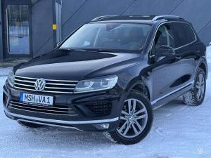 Melns Volkswagen Touareg 2016 Jonava, ar dzinēja tilpumu 3.00 L un nobraukumu 290 tūkst. km par 15999 €, foto 3 vietnē AUTOMOTO.COM.LV