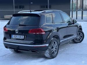 Melns Volkswagen Touareg 2016 Jonava, ar dzinēja tilpumu 3.00 L un nobraukumu 290 tūkst. km par 15999 €, foto 9 vietnē AUTOMOTO.COM.LV