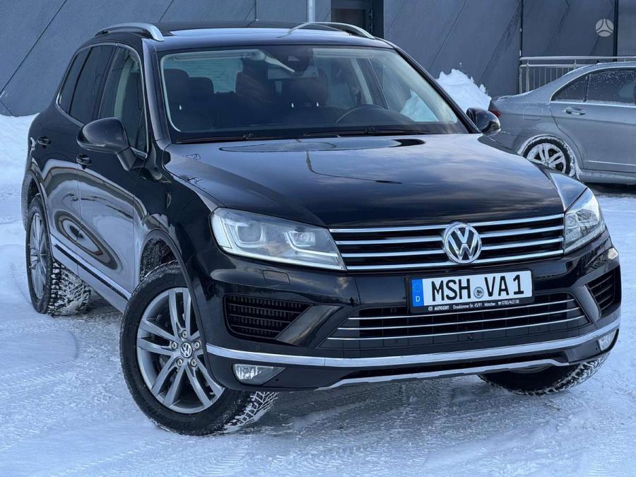 Melns Volkswagen Touareg 2016 Jonava, ar dzinēja tilpumu 3.00 L un nobraukumu 290 tūkst. km par 15999 €, foto 12 vietnē AUTOMOTO.COM.LV