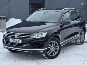 Black Volkswagen Touareg 2016 in Jonava, with an engine capacity of 3.00 L and mileage of 290 thousand km for 15850 €, photo 3 on AUTOMOTO.COM.LV
