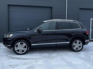 Melns Volkswagen Touareg 2016 Utena, ar dzinēja tilpumu 2.97 L un nobraukumu 310 tūkst. km par 15200 €, foto 4 vietnē AUTOMOTO.COM.LV