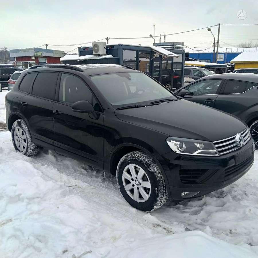 Melns Volkswagen Touareg 2016 Kauņa, ar dzinēja tilpumu 2.97 L un nobraukumu 223 tūkst. km par 11800 €, foto 2 vietnē AUTOMOTO.COM.LV