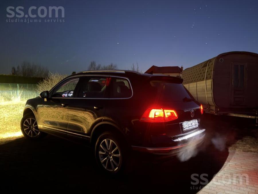 Melns Volkswagen Touareg 2016 Rīga, ar dzinēja tilpumu 3.00 L un nobraukumu 299 tūkst. km par 13700 €, foto 12 vietnē AUTOMOTO.COM.LV
