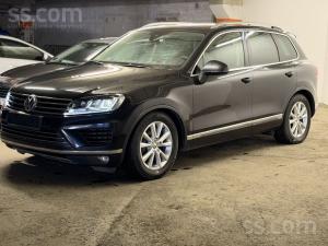 Melns Volkswagen Touareg 2016 Rīga, ar dzinēja tilpumu 3.00 L un nobraukumu 299 tūkst. km par 13700 €, foto 16 vietnē AUTOMOTO.COM.LV