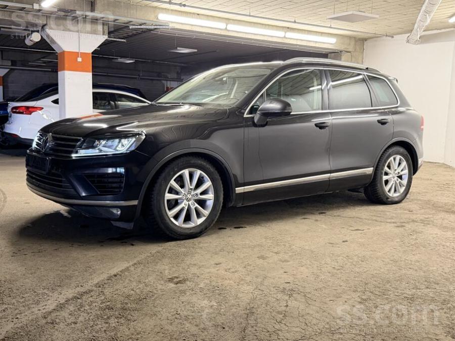 Melns Volkswagen Touareg 2016 Rīga, ar dzinēja tilpumu 3.00 L un nobraukumu 299 tūkst. km par 13700 €, foto 22 vietnē AUTOMOTO.COM.LV