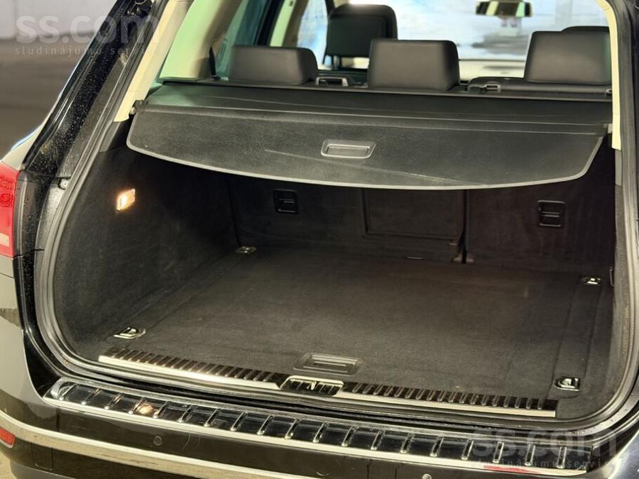 Melns Volkswagen Touareg 2016 Rīga, ar dzinēja tilpumu 3.00 L un nobraukumu 299 tūkst. km par 13700 €, foto 30 vietnē AUTOMOTO.COM.LV