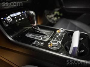 Melns Volkswagen Touareg 2016 Rīga, ar dzinēja tilpumu 3.00 L un nobraukumu 299 tūkst. km par 13700 €, foto 32 vietnē AUTOMOTO.COM.LV
