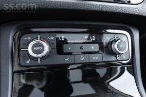 Black Volkswagen Touareg 2016 in Riga, with an engine capacity of 3.00 L and mileage of 188 thousand km for 17500 €, photo 20 on AUTOMOTO.COM.LV