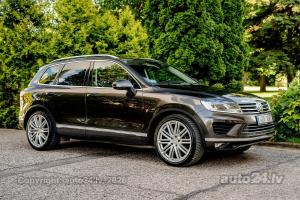 Melns Volkswagen Touareg 2016 Pērnava, ar dzinēja tilpumu 3.00 L un nobraukumu 244 tūkst. km par 16499 €, foto 3 vietnē AUTOMOTO.COM.LV